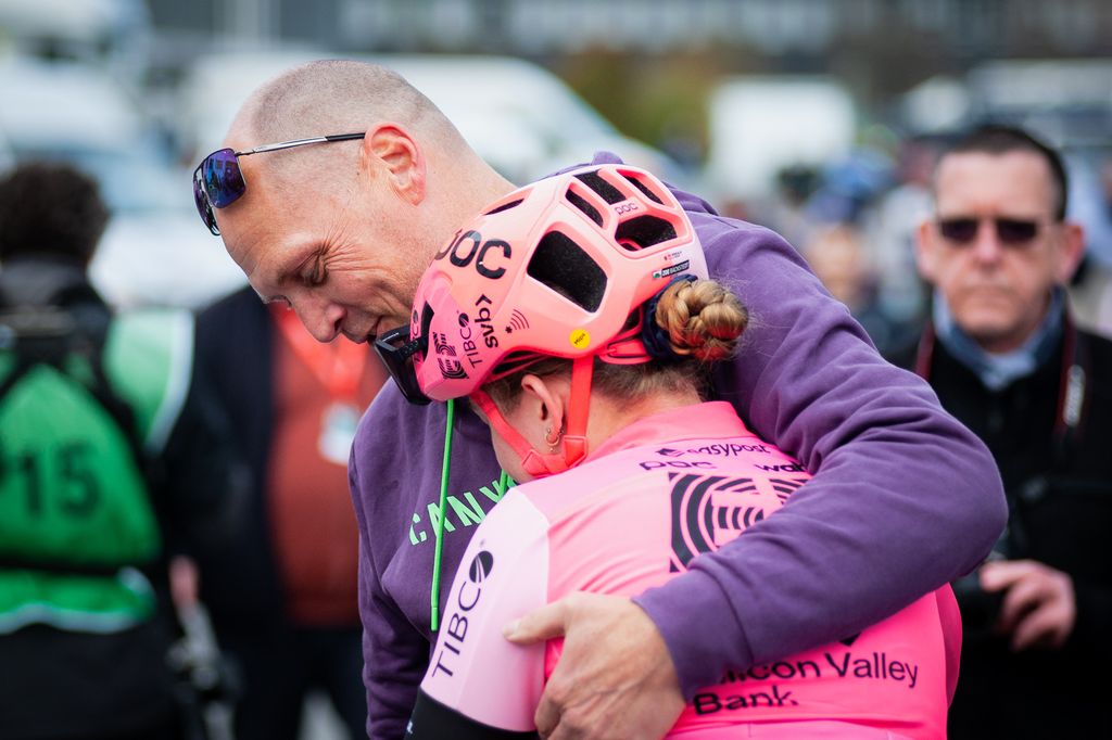 Zoe Backstedt races first Paris-Roubaix with father's race-winning ...