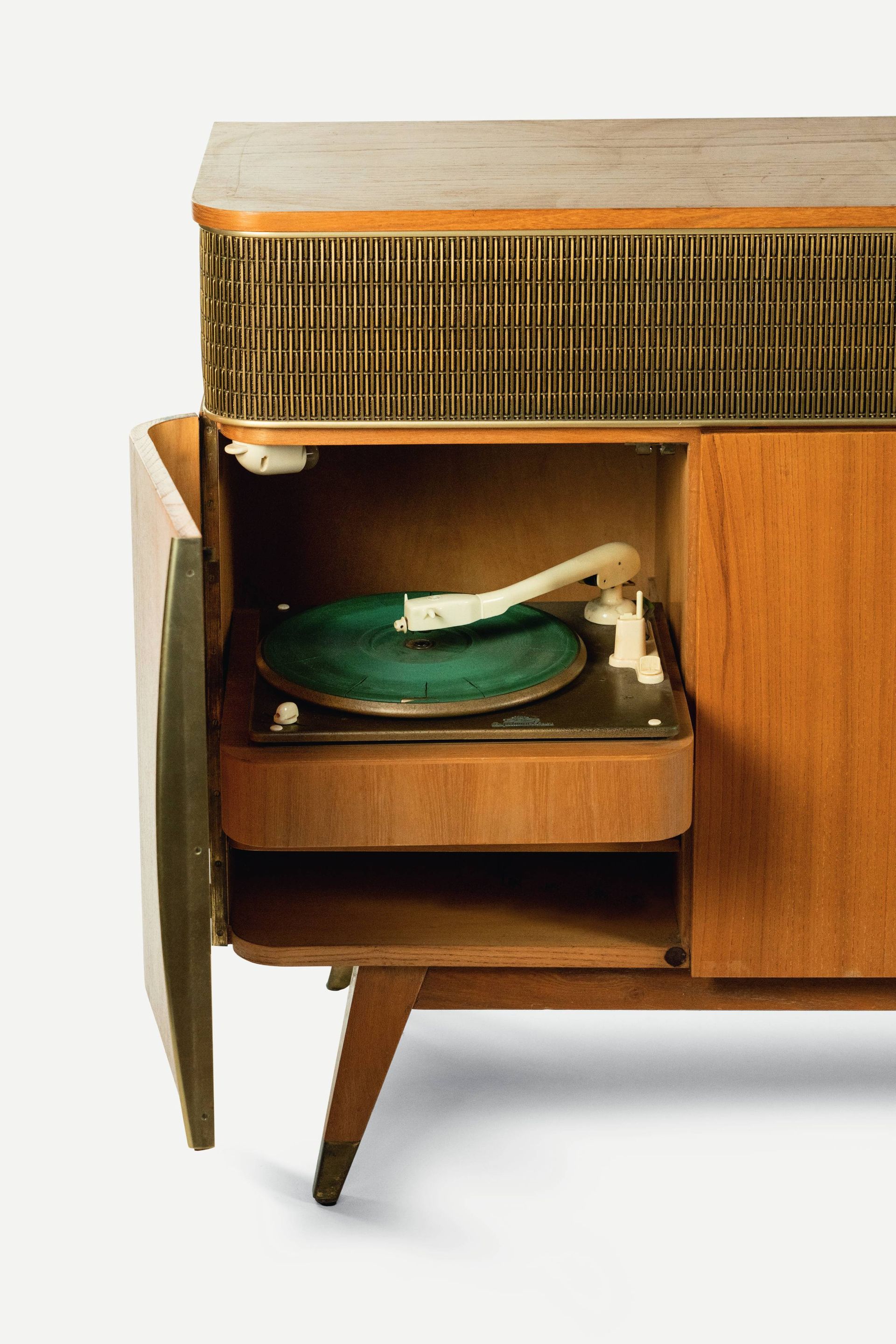 We’re spun around by Phaidon’s new history of turntable design | Wallpaper