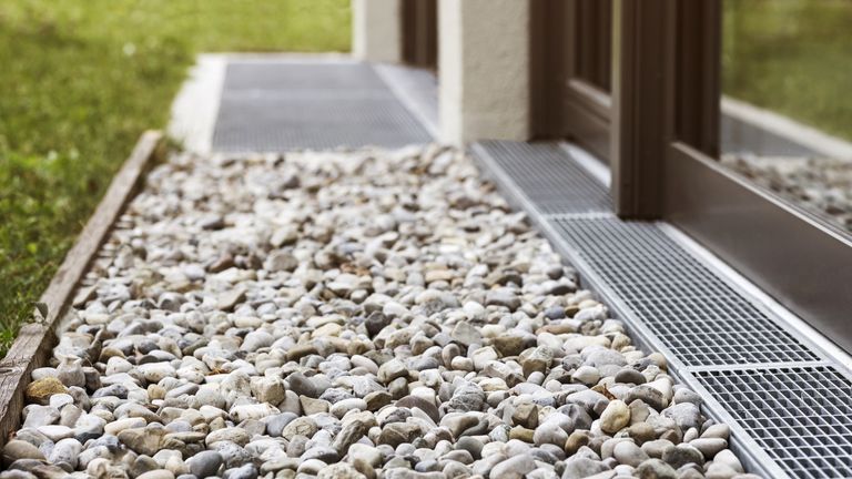 How to use a french drain in your backyard: expert advice | Homes and ...