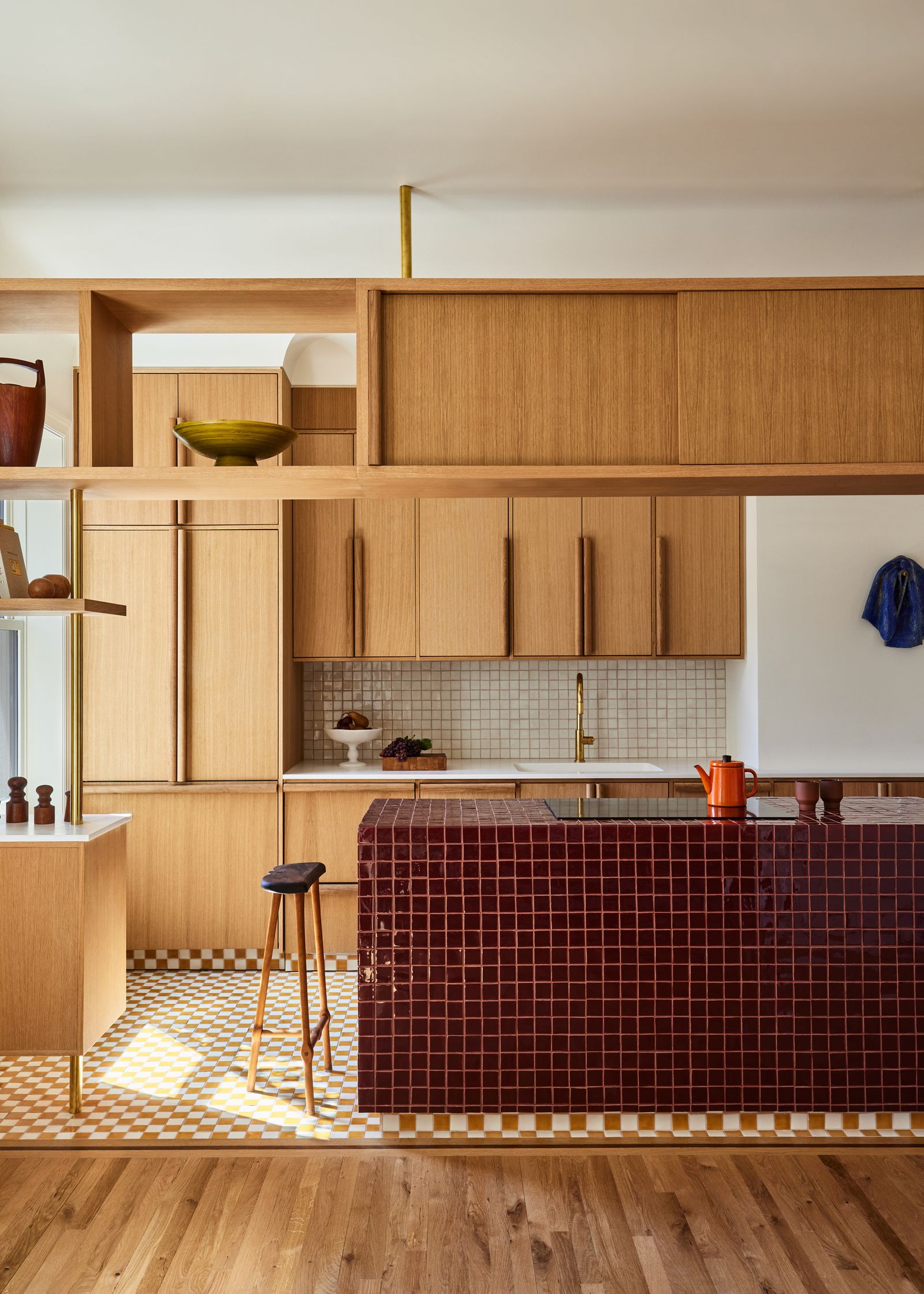 7 tiled kitchen islands that are so much smarter than marble | Livingetc