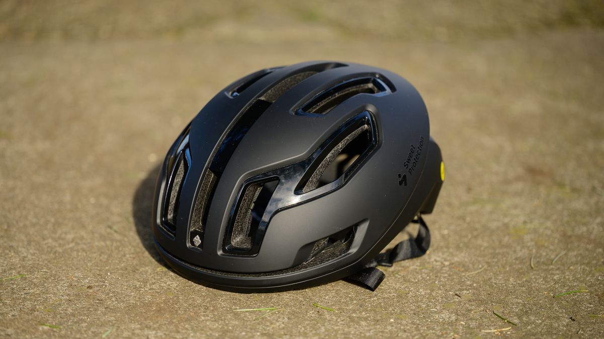 Sweet Protection Falconer 2Vi Mips review: The right helmet for ...