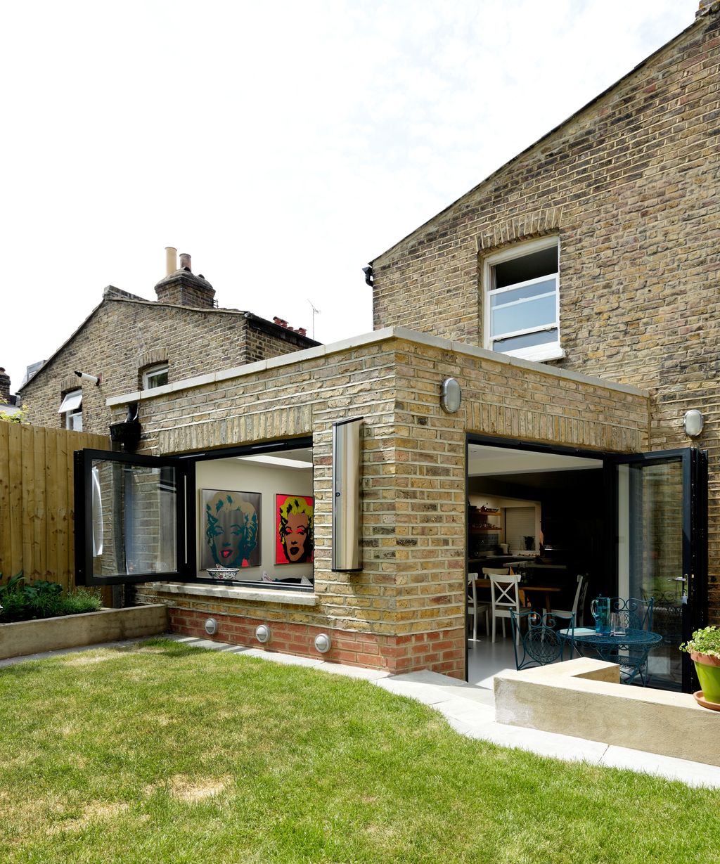 Building an extension — the ultimate house extension guide | Homebuilding