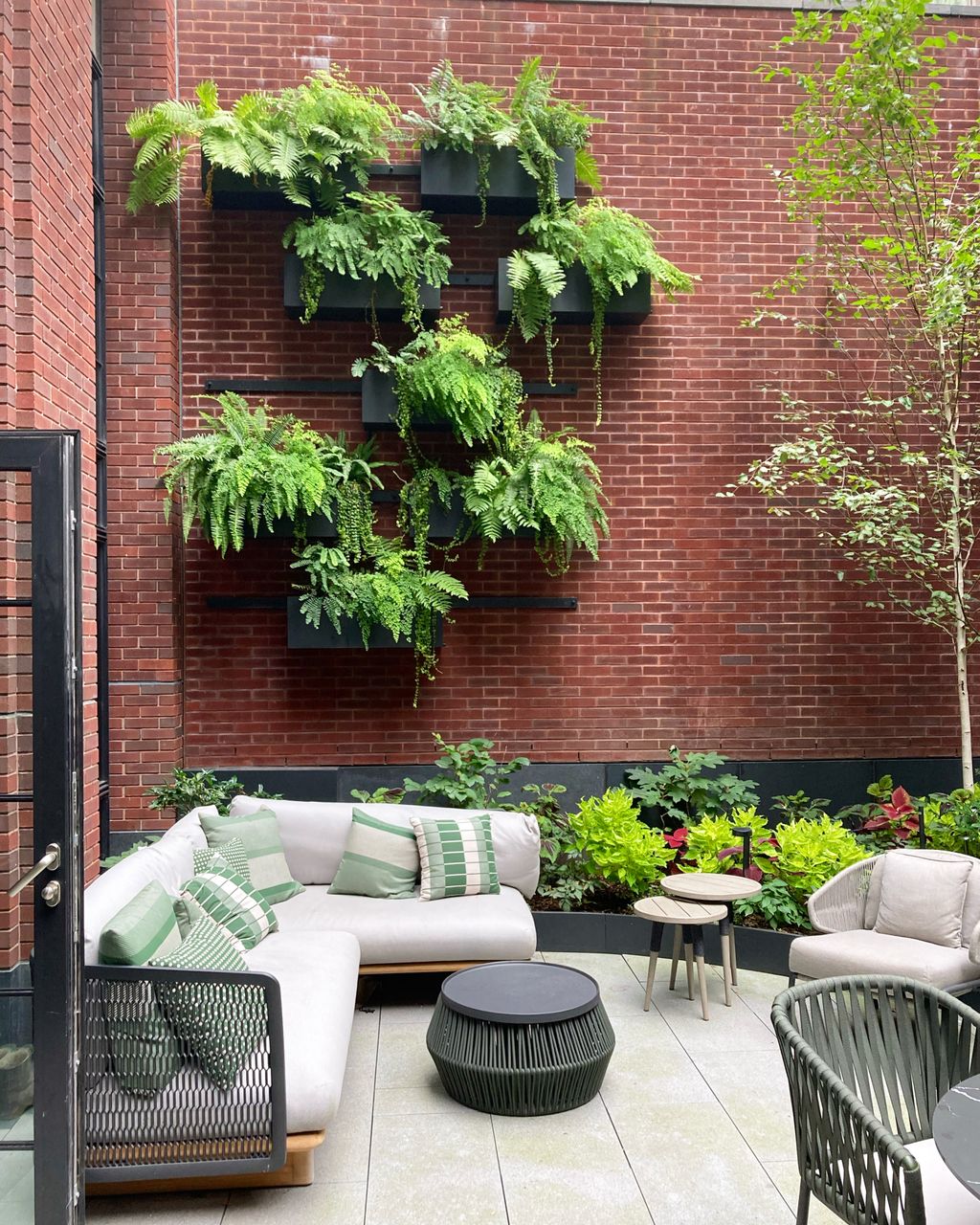 Garden wall ideas from the top landscape designers | Livingetc