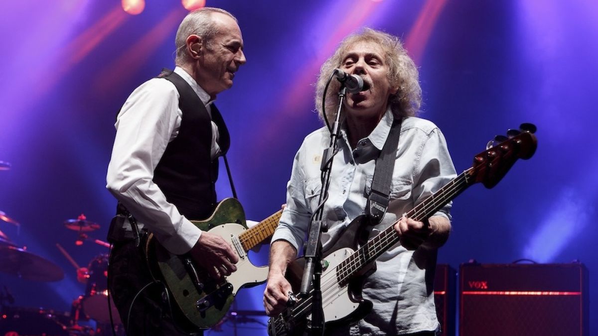 Status Quo: The Frantic Four’s Final Fling | Louder