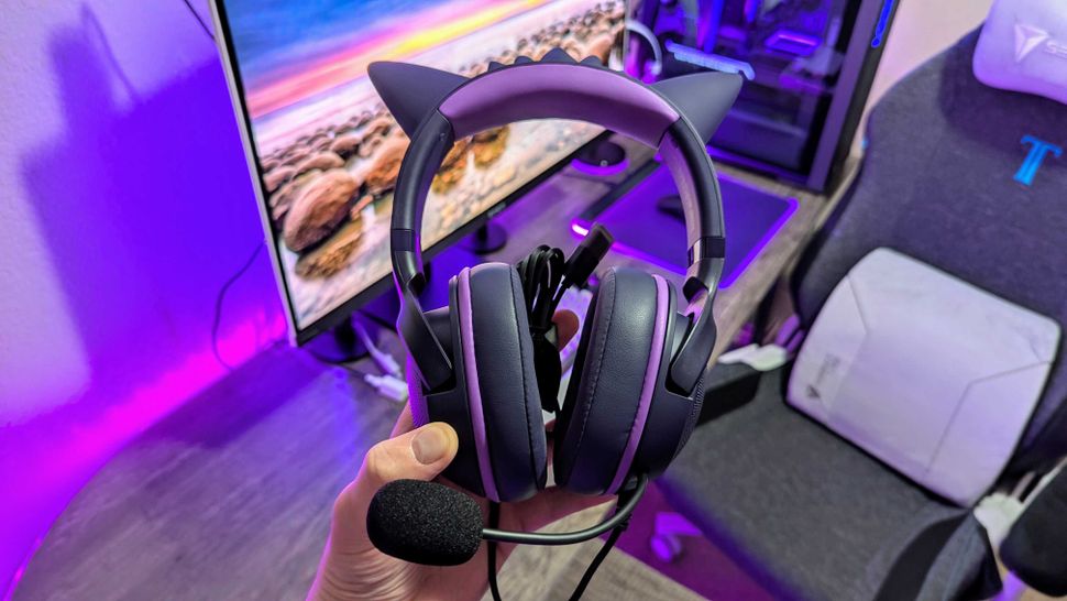 Razer's cool Gengar gaming headset is no longer China-only | Windows ...