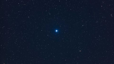 Watch Algol, the 'Demon star of Perseus,' get eclipsed by its stellar ...