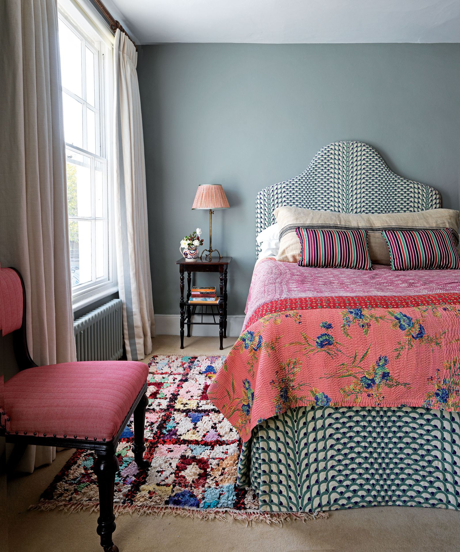 Should your bedding match your wall color? Designers explain | Homes ...