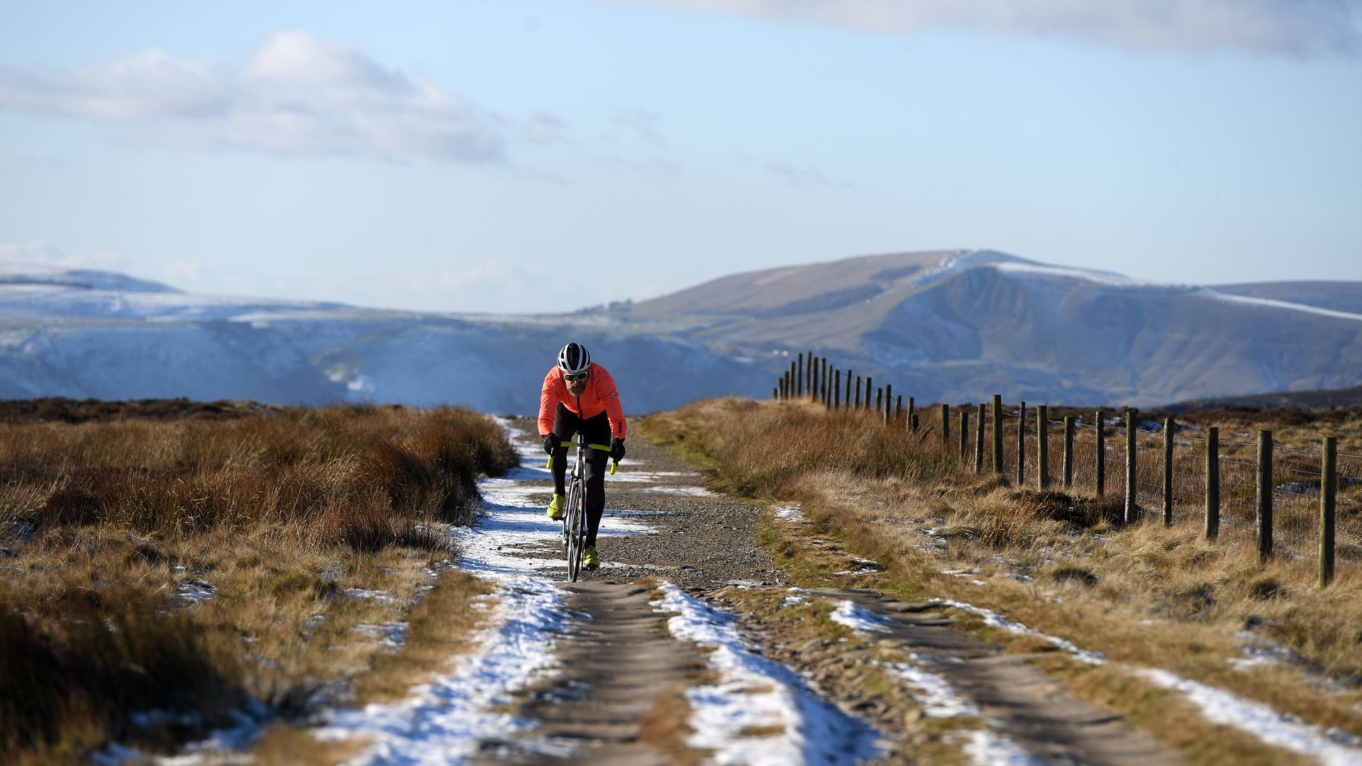 'Forcing a 69-inch gear up a 15% gradient on a muddy track with 23mm ...