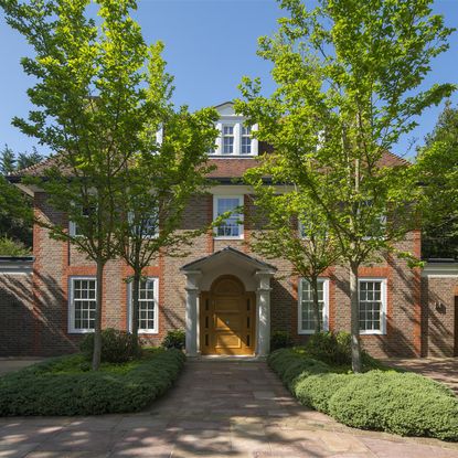 Zoopla reveals the top 10 most viewed properties of 2018 – which is ...