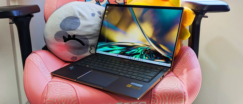 I review laptops for a living — these 3 laptops have the best webcams I ...