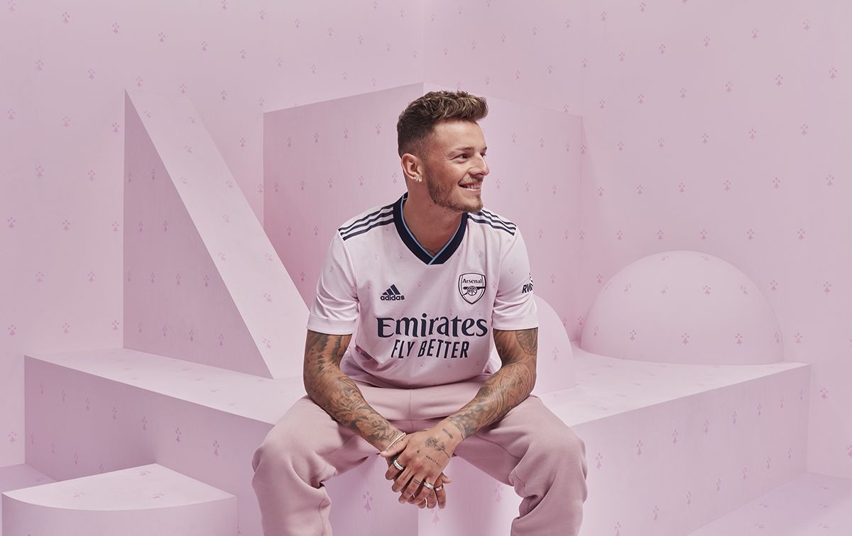 New pink Arsenal third kit released: Gunners release groundbreaking new ...