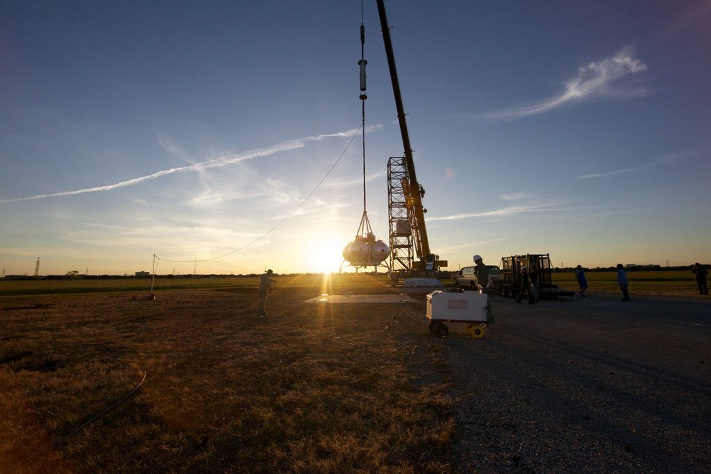 Photos: NASA's Project Morpheus Robot Lander | Space