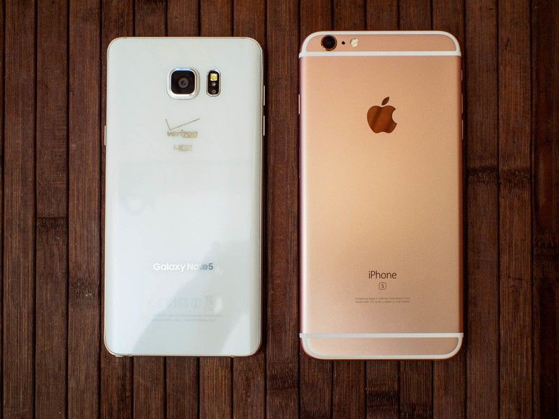 Samsung Galaxy Note 5 versus iPhone 6s Plus: Big screens and bigger ...