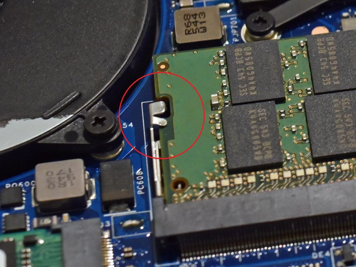 How to add more and faster RAM to the Dell XPS 15 (9550 and 9560 ...