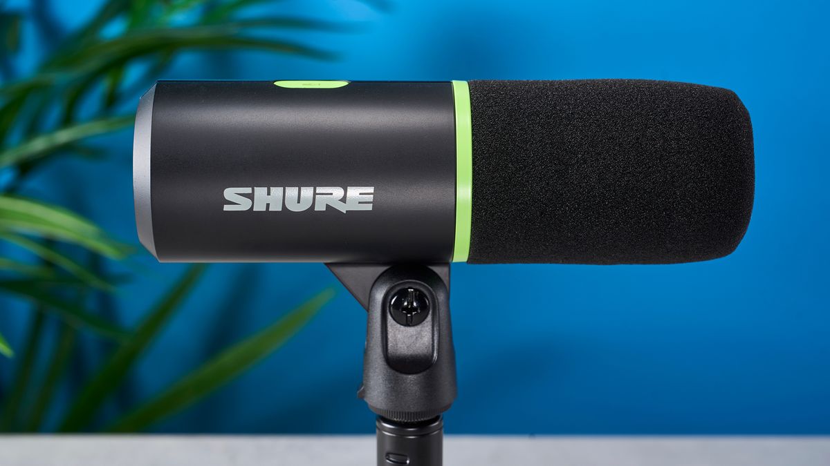 I was a DJ for 3 years — here’s why the brand-new Shure MV6 is my ...