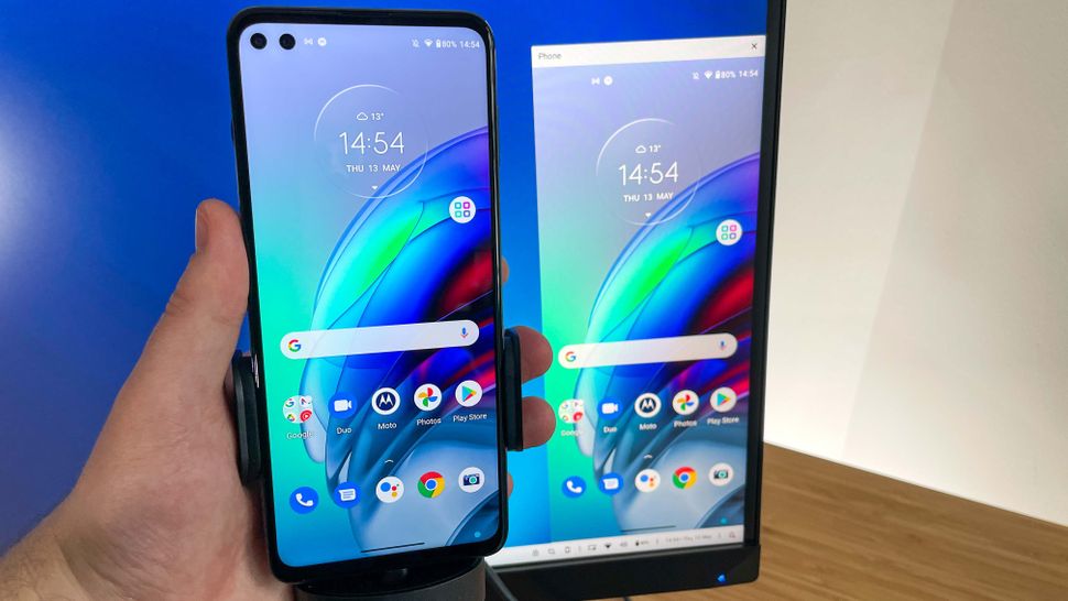 I spent a few days with Motorola’s Ready For desktop mode — it’s not ...