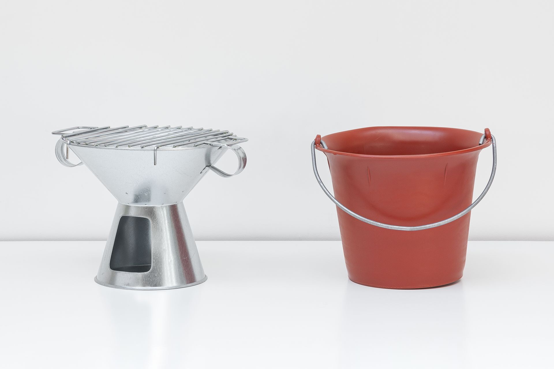 Jasper Morrison portable barbecue references Portuguese pots | Wallpaper*