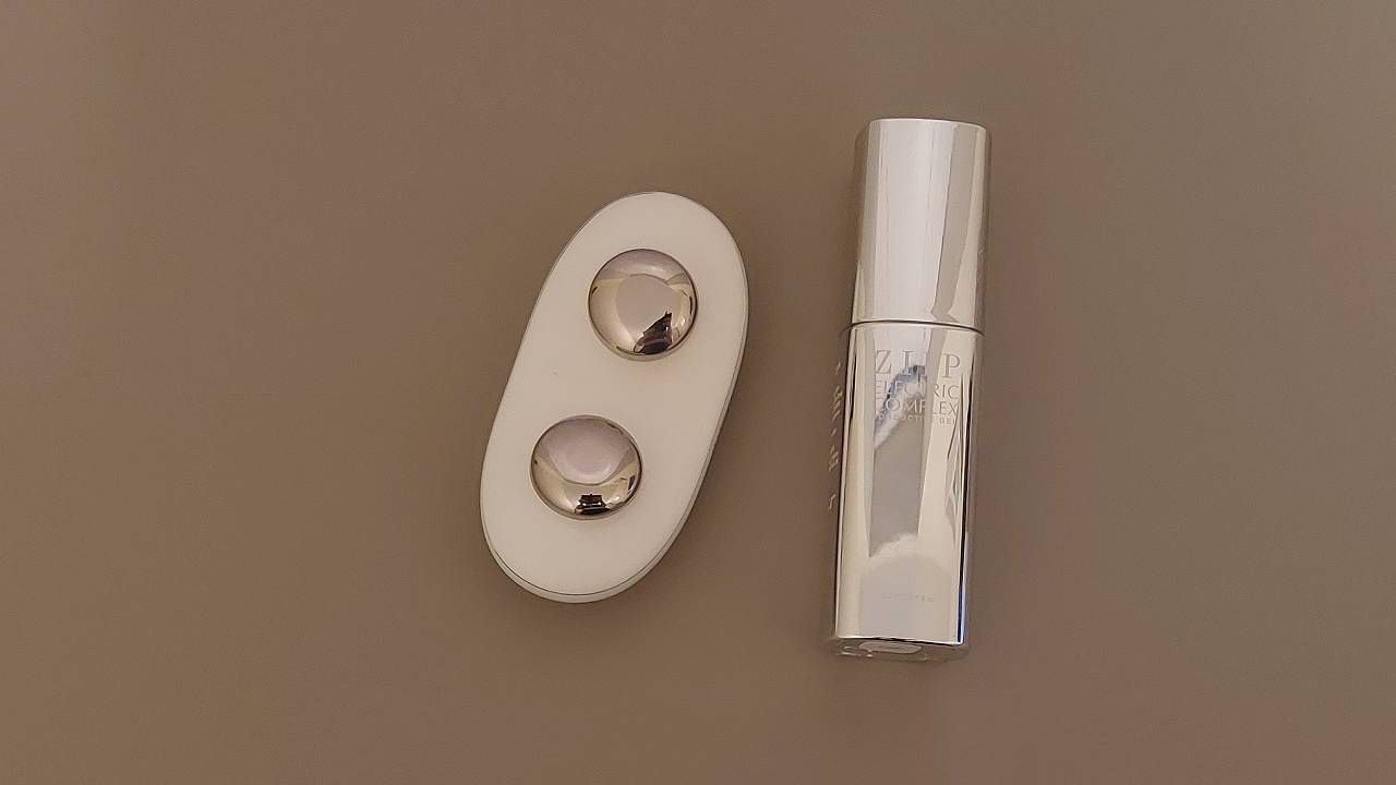 ZIIP HALO review: this microcurrent facial device lifts the skin and ...