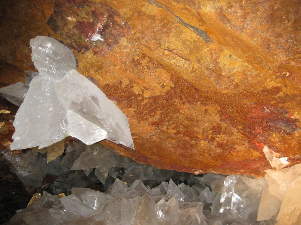In Photos: Shimmering Cave of the Crystals: Page 2 | Live Science
