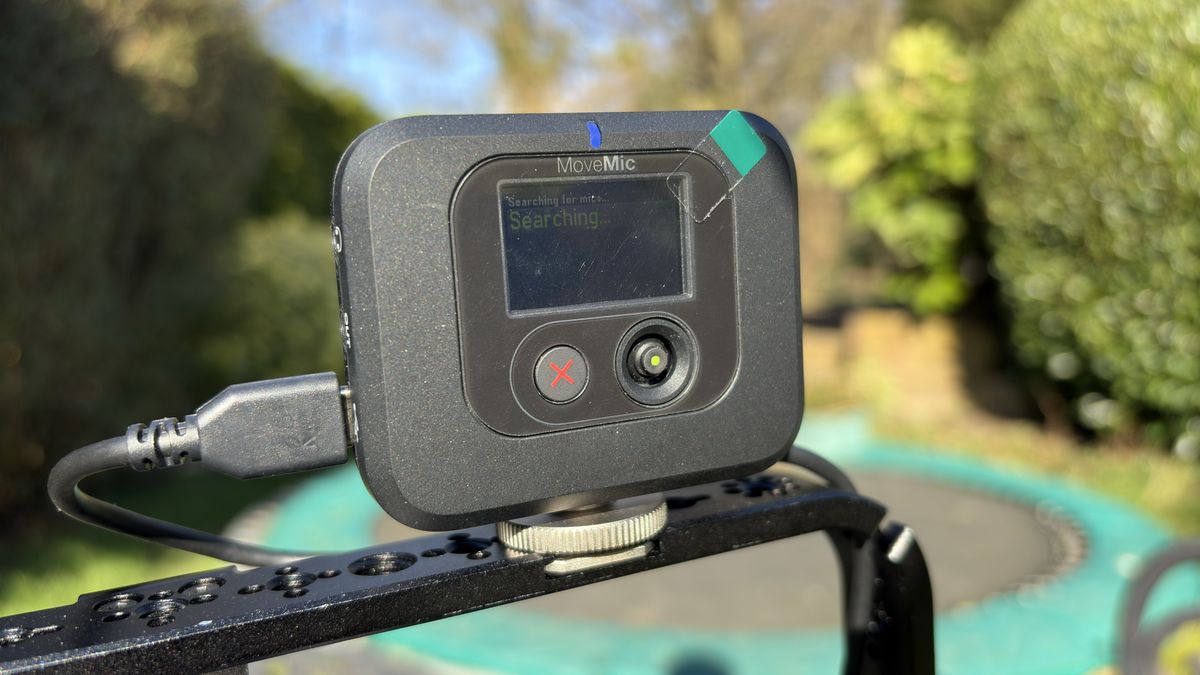 Shure MoveMic 88+ receiver kit review: a discrete yet highly versatile ...