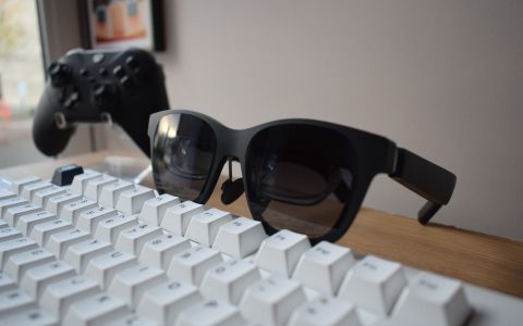 I used AR Glasses to replace my monitors — here’s what happened ...