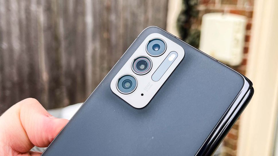 Oppo Find N review (hands on): Finally, the Galaxy Z Fold 3 has ...