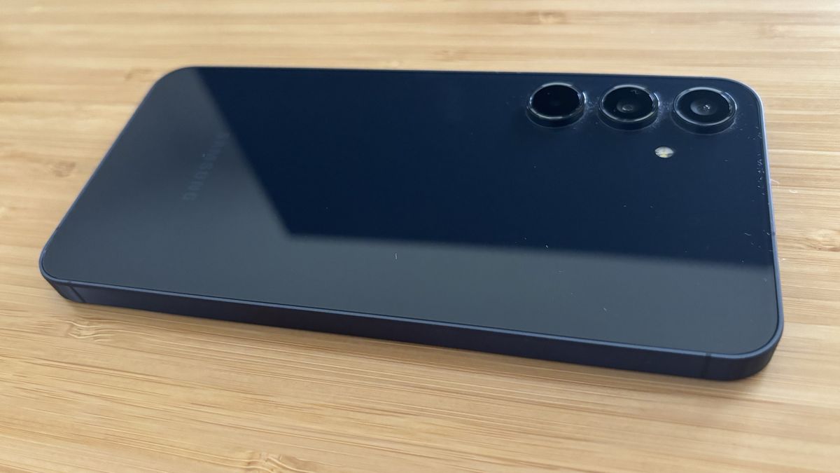 Samsung Galaxy A55 review: mid tier has never looked so high end ...