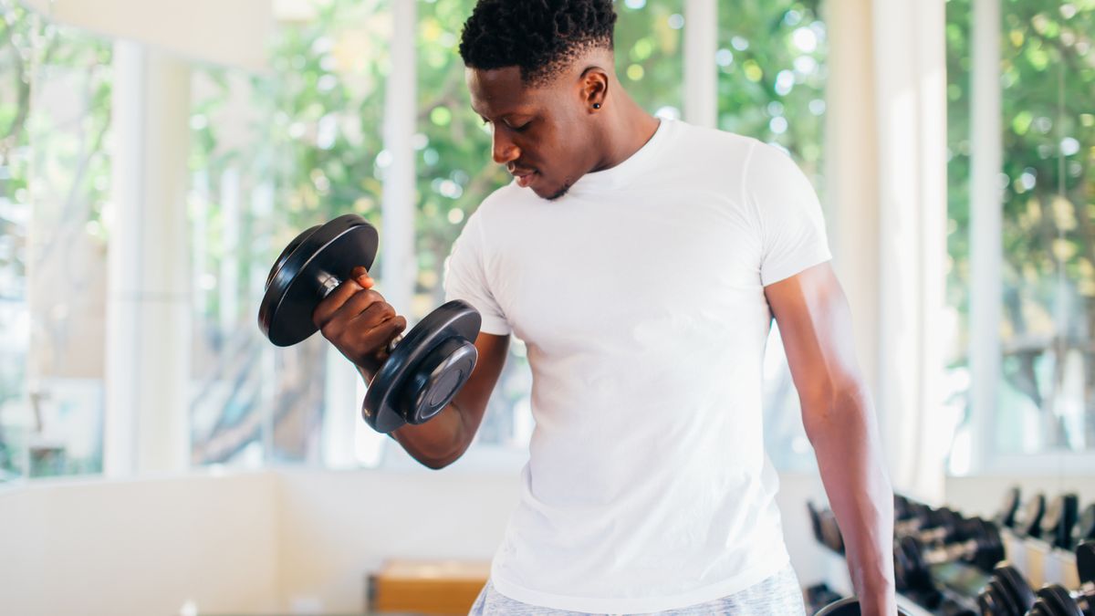 I tried a six-minute arm workout from Chris Hemsworth's personal ...