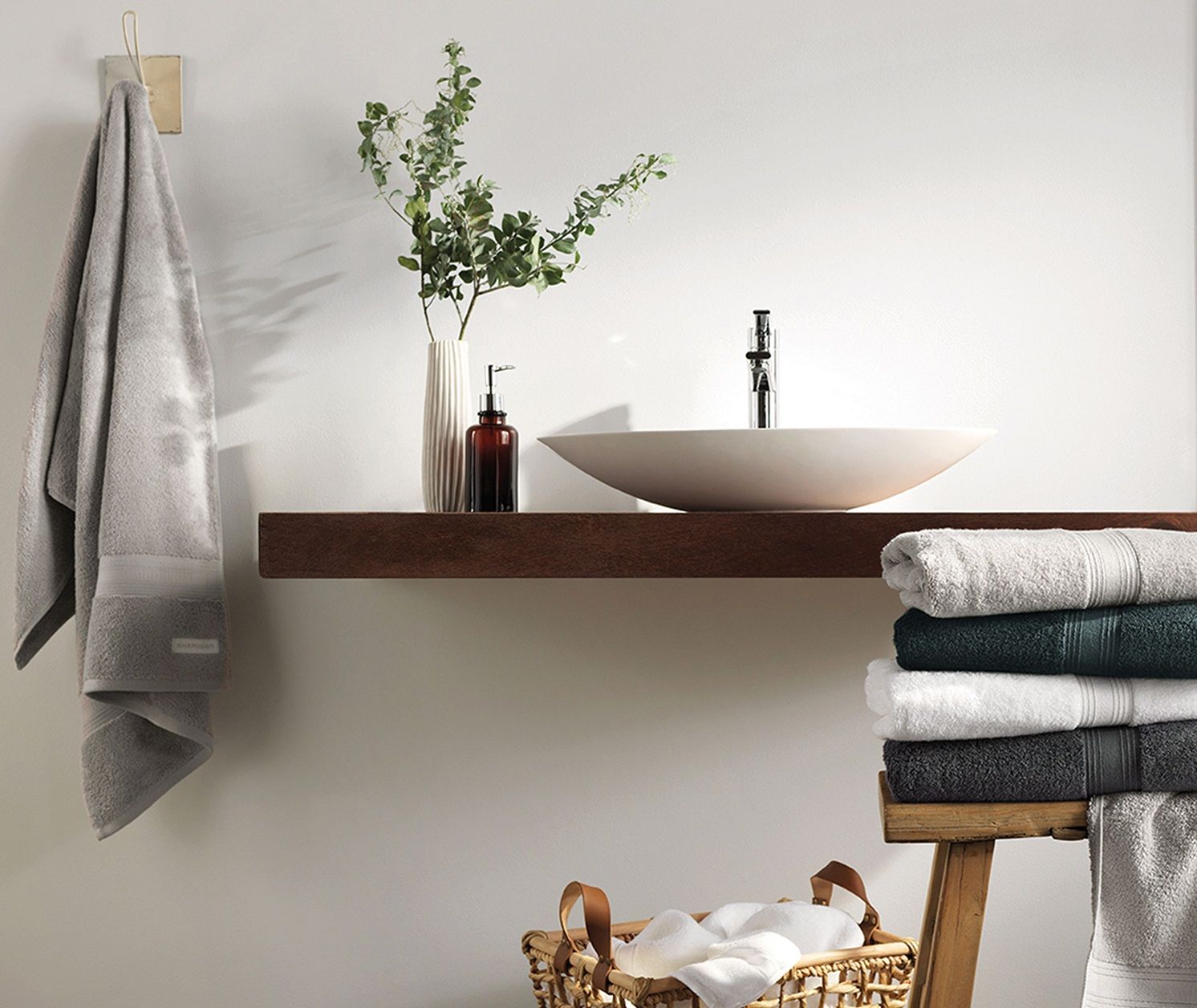 Bath towel colors to avoid – experts agree on these 5 shades | Livingetc