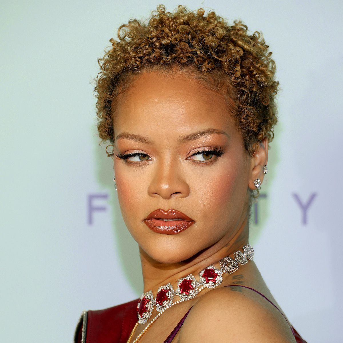 Rihanna Just Launched Fenty Hair for All Types and Textures | Who What Wear