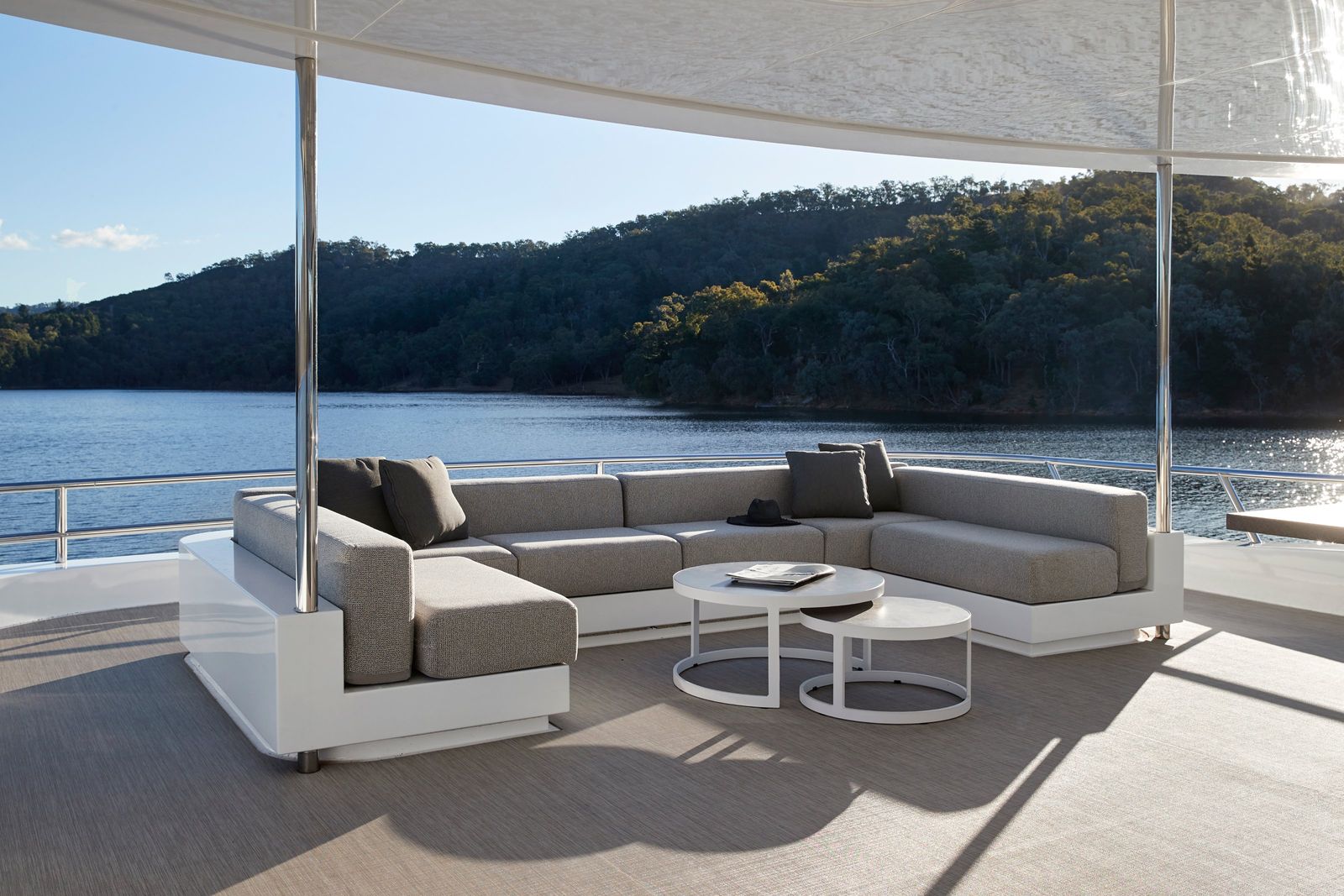 The Solis Houseboat floats on Australia’s Lake Eildon | Wallpaper*