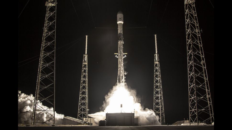 SpaceX's Starlink satellite megaconstellation launches in photos | Space