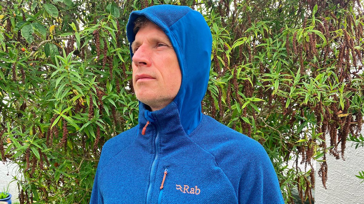 Rab Capacitor Hoody review | Advnture
