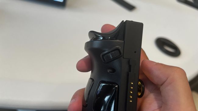 Hands-on: The Lenovo Legion Go can turn one of its controllers into a ...