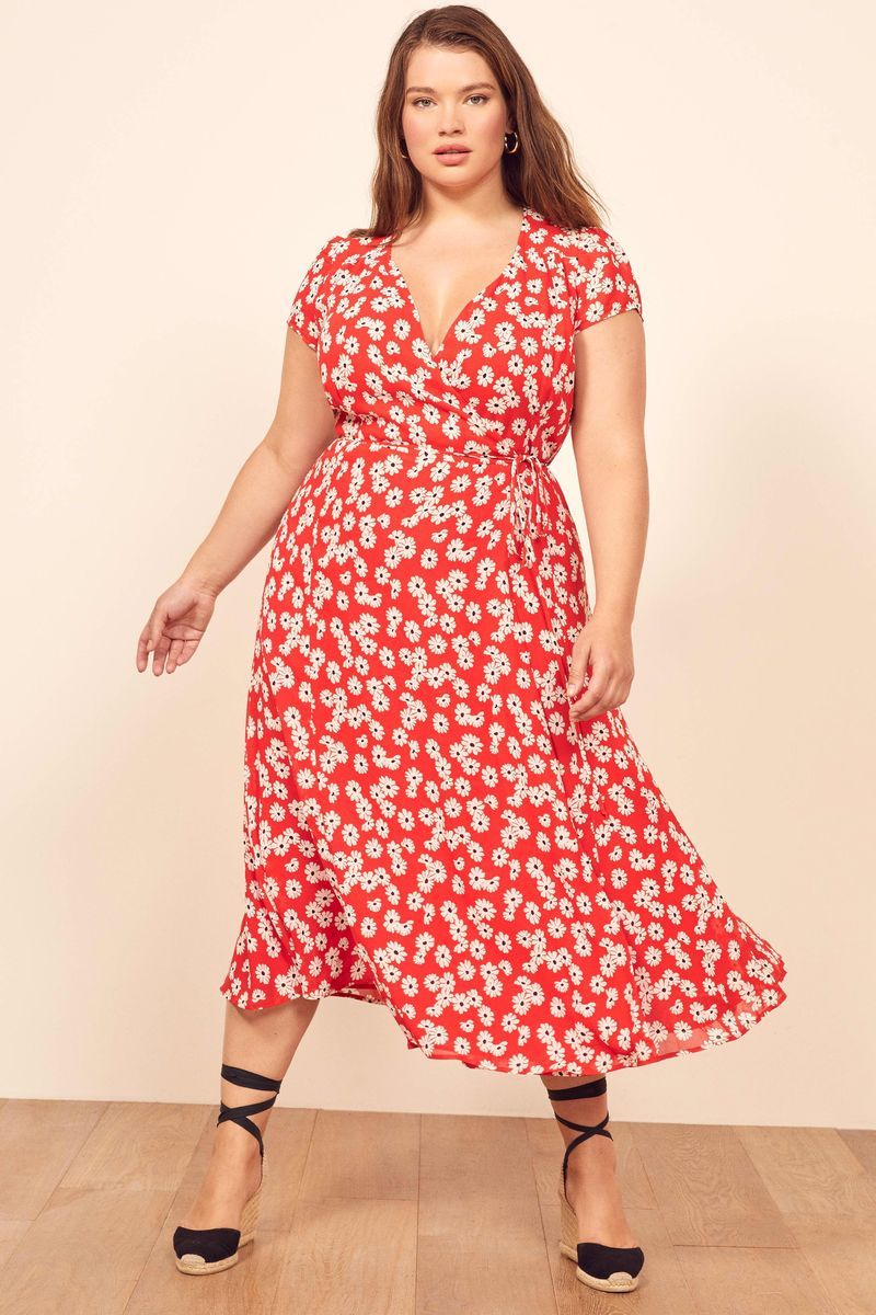 Reformation's New Permanent Plus Size Collection Is Filled With Cute ...