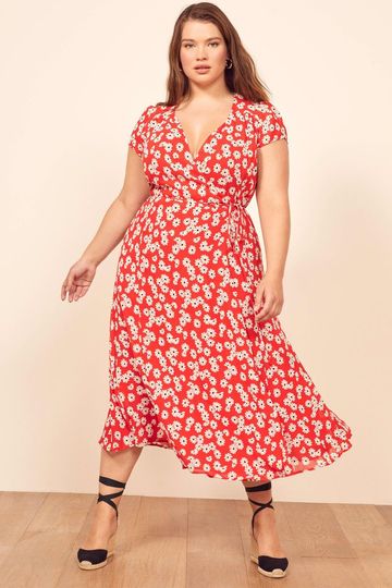 Reformation's New Permanent Plus Size Collection Is Filled With Cute ...