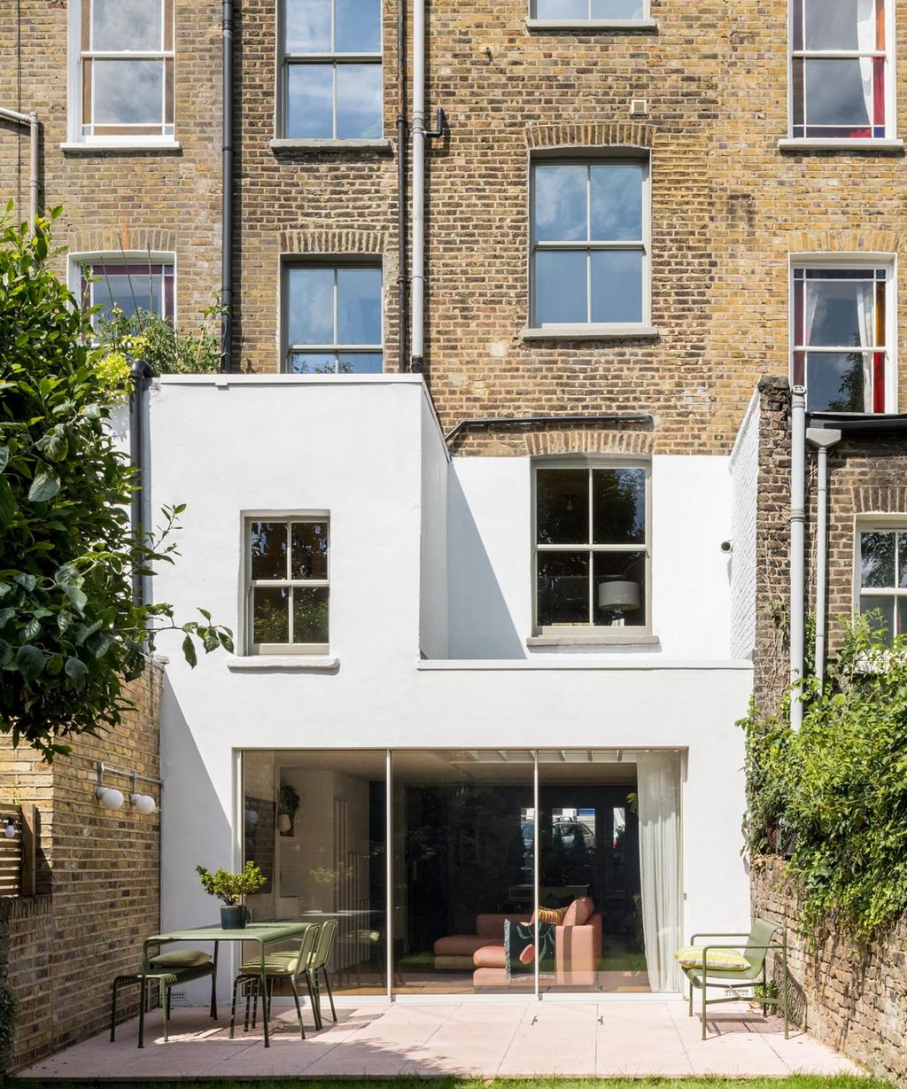 Flat roof extension ideas for homes of all shapes and sizes | Homebuilding
