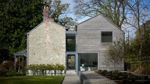 Cottage extensions: Expert tips and inspirational ideas | Homebuilding