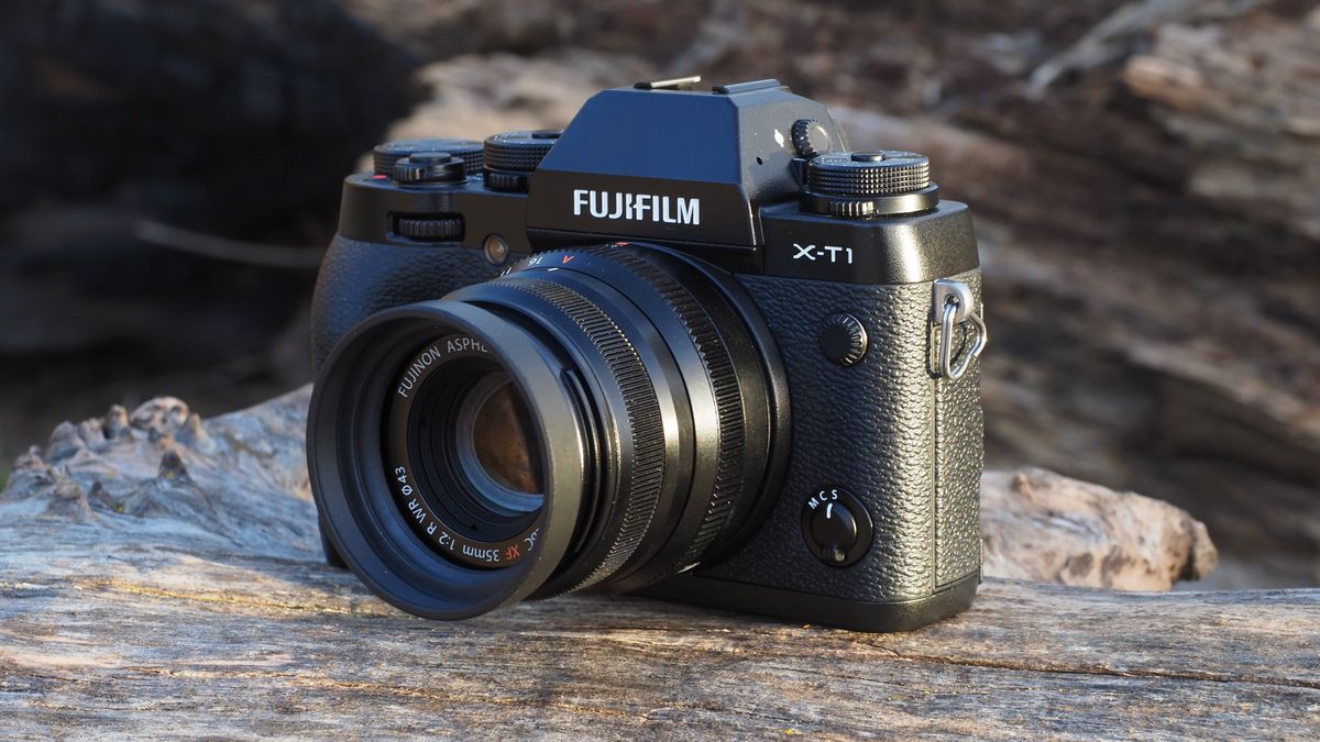 Fujifilm XF 35mm f/2 R WR review: the X-mount's nifty fifty | Digital ...
