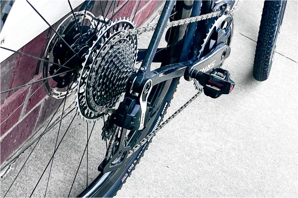 SRAM 13-speed XPLR AXS gravel groupset spotted at Unbound Gravel ...