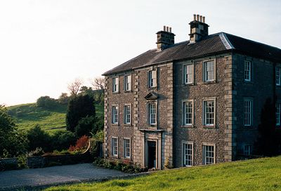 The 12 best family houses in England | Country Life