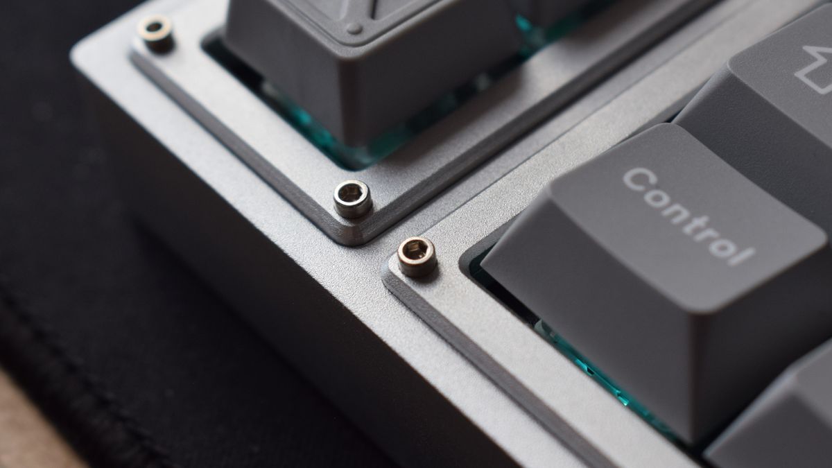 Lemokey L3 wireless keyboard review: Worth its weight in gold | Laptop Mag