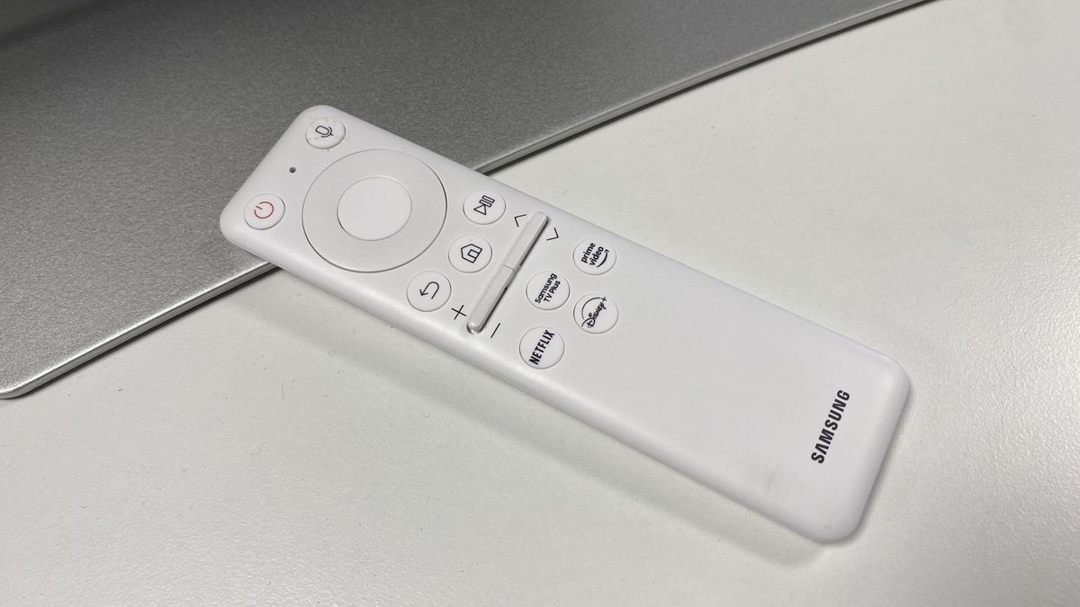 Samsung Odyssey OLED G9 (G95SC) review: "I thought gaming monitors ...