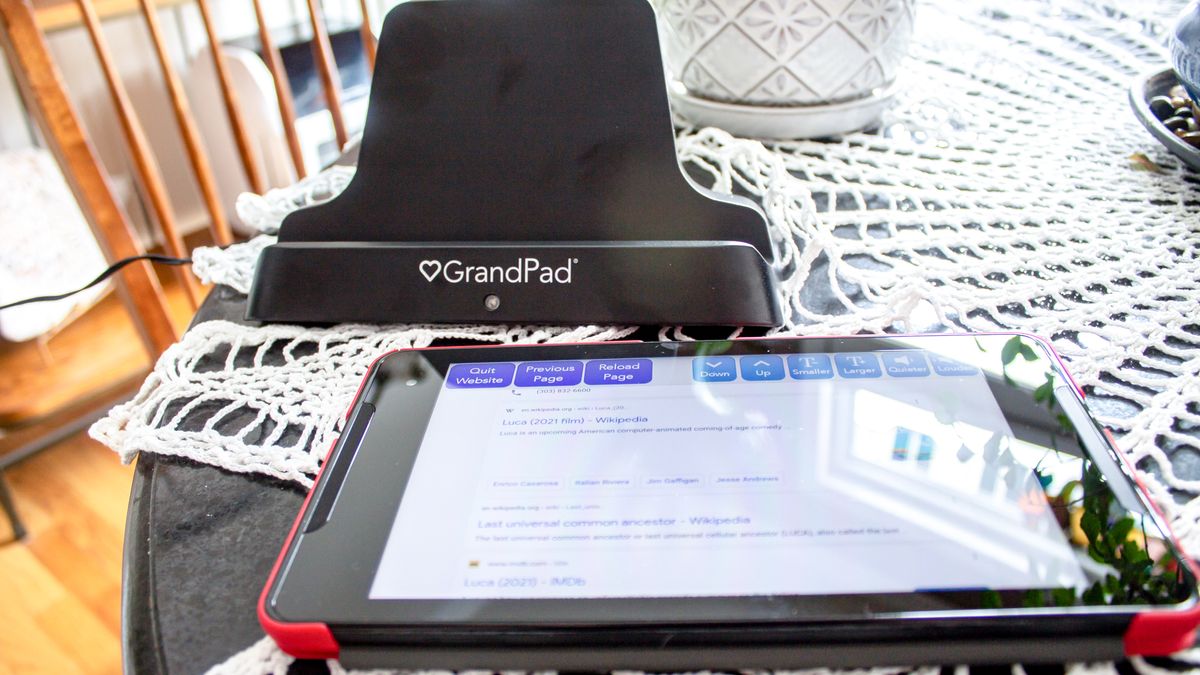 GrandPad hands-on review | Laptop Mag