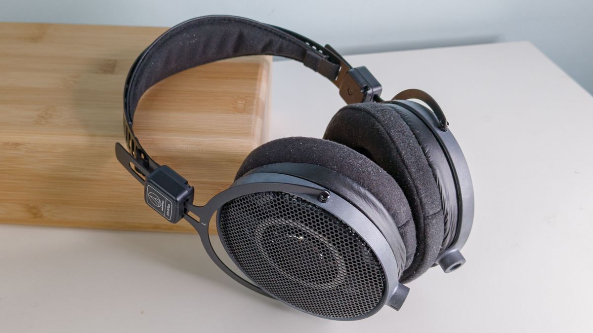 Audio Technica ATH-R70xa review: Light on build, big on sound | Tom's Guide