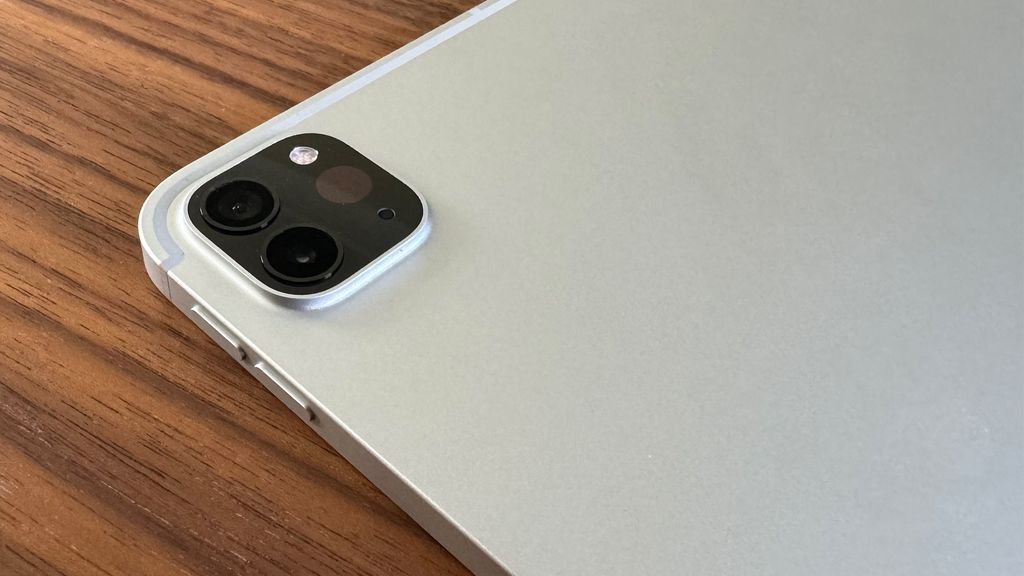 Apple iPad Pro 12.9 review: the best tablet for movies is now even ...