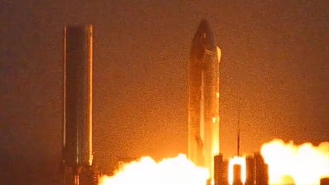 SpaceX's SN20 Starship prototype roars to life in 1st static fire tests ...
