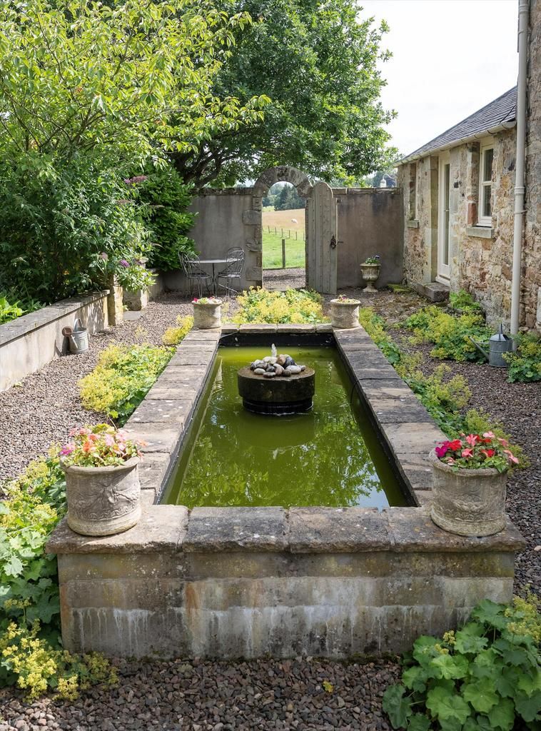 A country house which blends the best of England, Scotland, Italy and ...