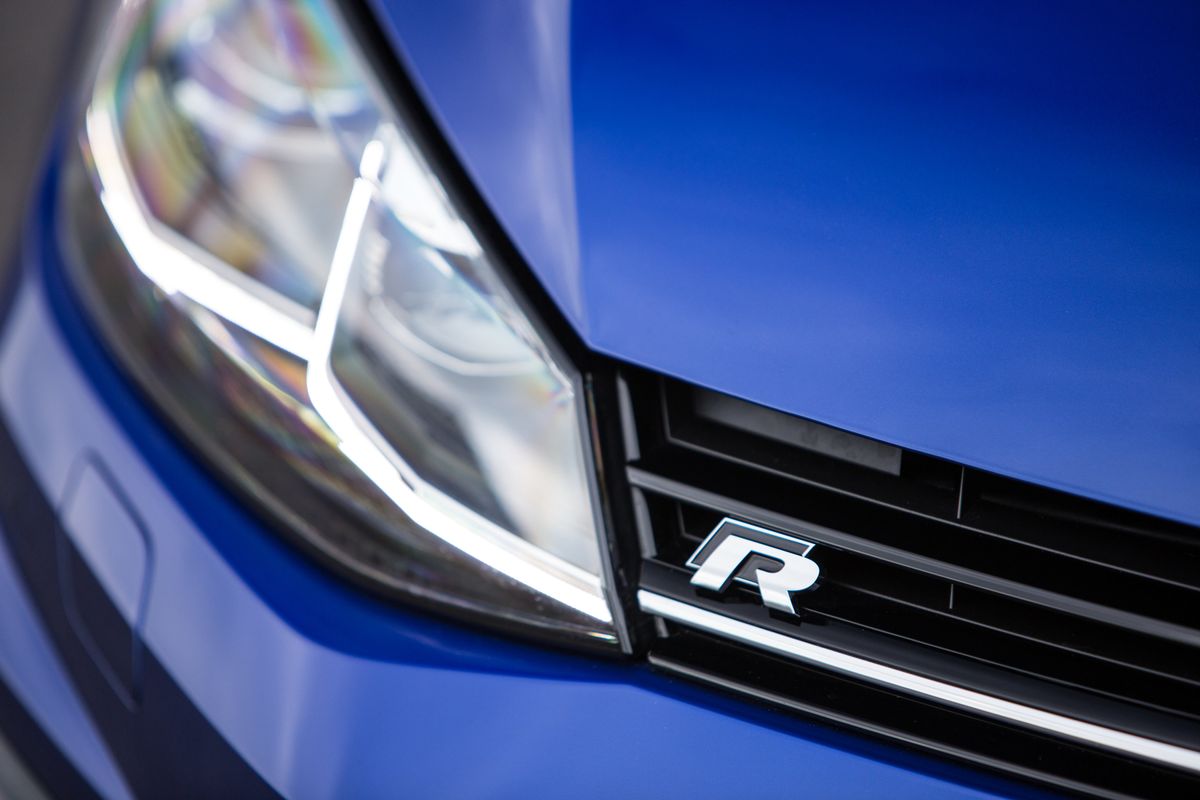 Volkswagen Golf R Mk8 2021: spy shots, plus specs, price and UK release ...