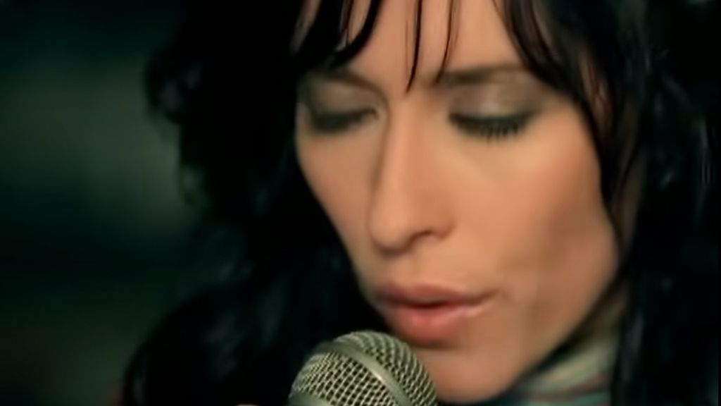 32 Famous Actors That Have Tried Their Hand At Singing | Cinemablend